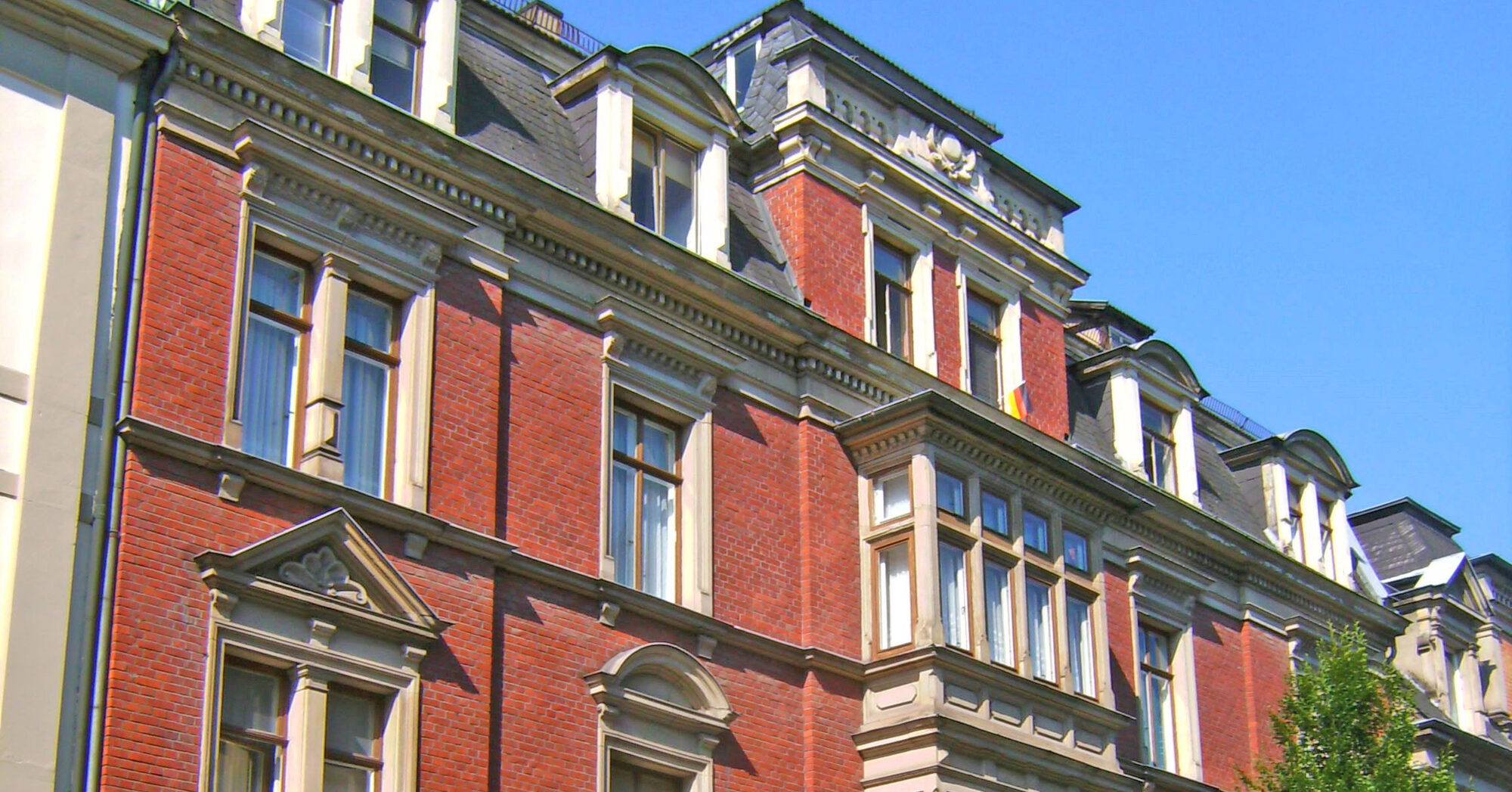 Familie Kohn und Orthopädische & Chirurgische Klinik, Dr. Emil Gutmann ...